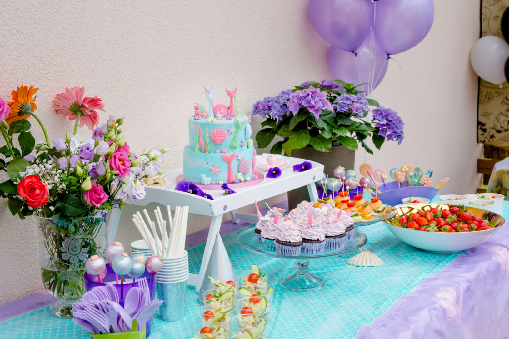 Deluxe Catering - Lastemenüü